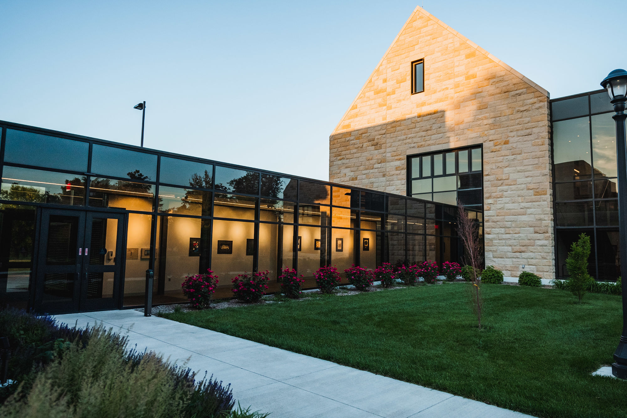 Why Is a Graphic Design Degree Important for Your Career?